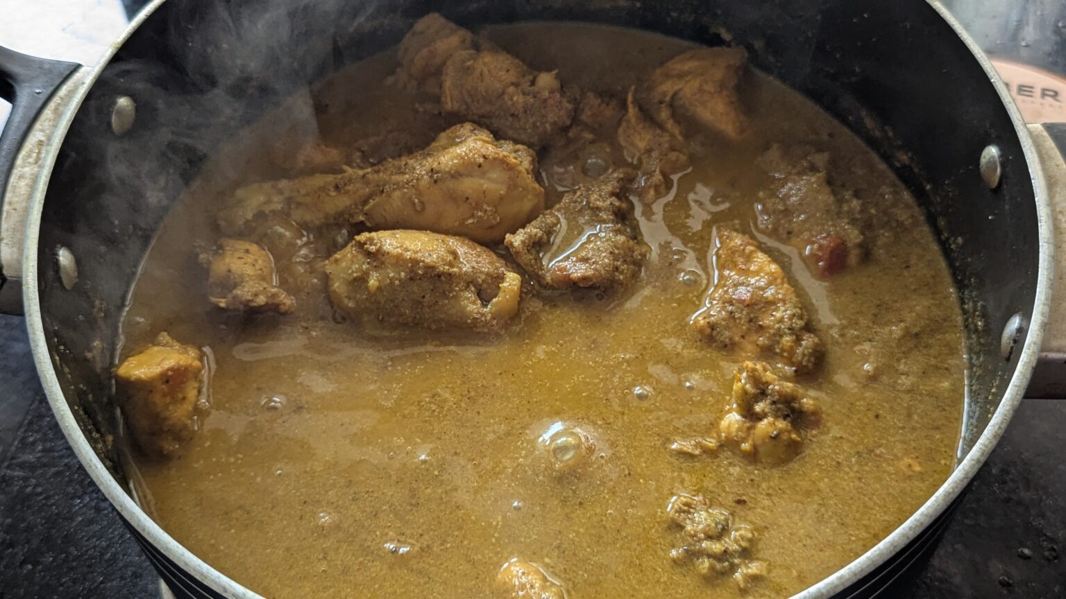 Goan Chicken Xacuti Recipe - TheTinyTaster