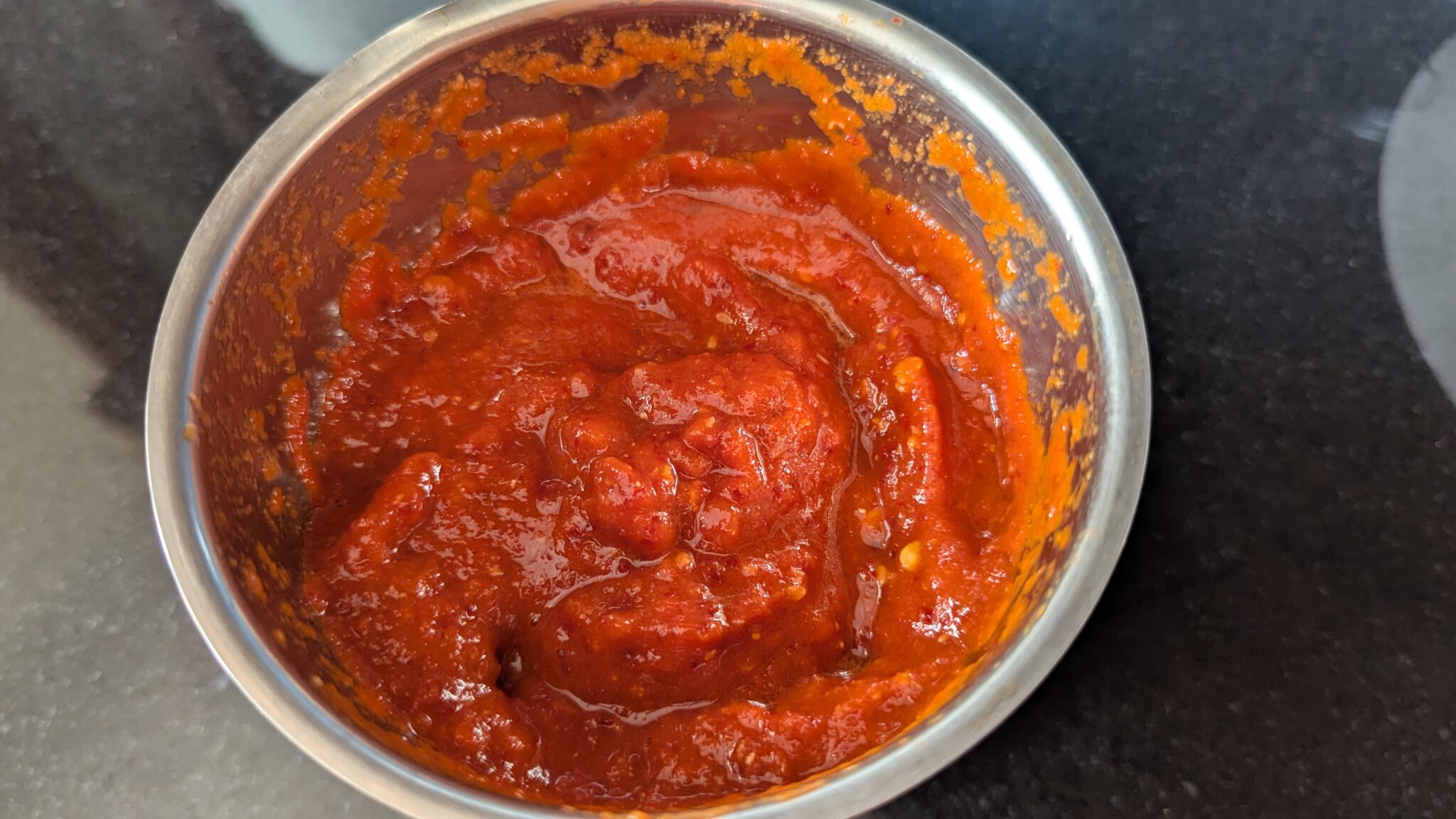 Lasaniya Batata Recipe – Gujarati Style Garlic Potatoes – TheTinyTaster